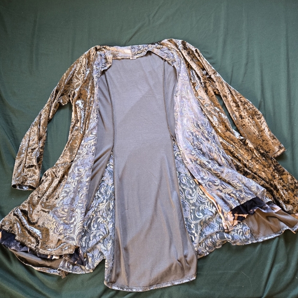 The Pyramid Collection | Jackets & Coats | The Pyramid Collection ...